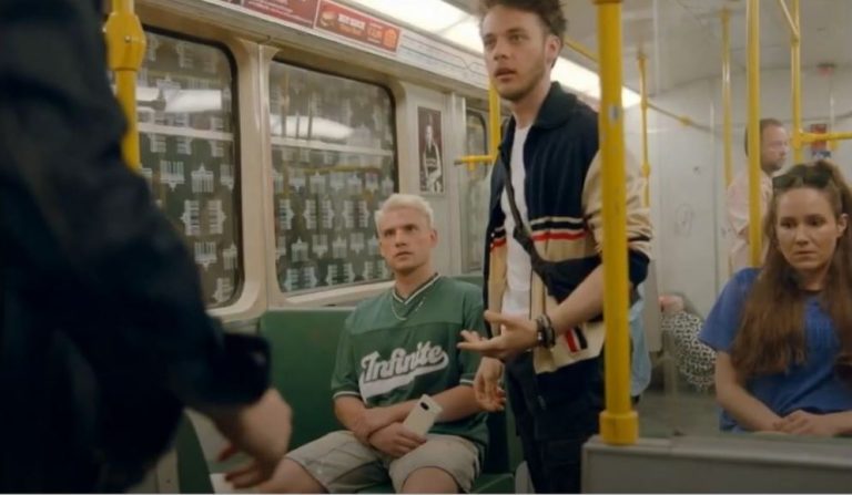 Moritz und Robin: Ein Kuss, ein Neuanfang – Doch wie lange hält das Glück?